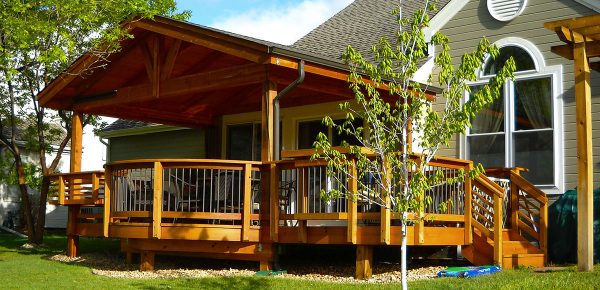 Front Entry Decks - DeckTec Outdoor Designs